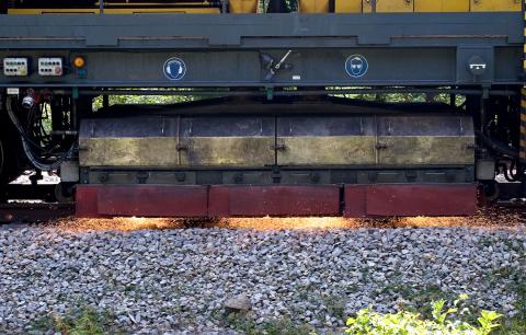 Track Grinding | Rail Grinding | Solutions